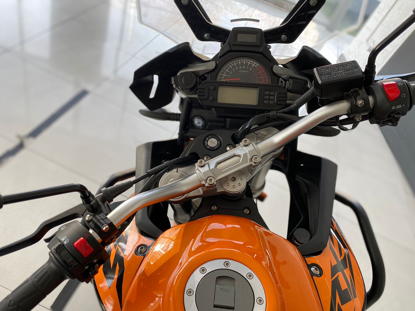 zongshen rx3-s - Automotora Laucirica