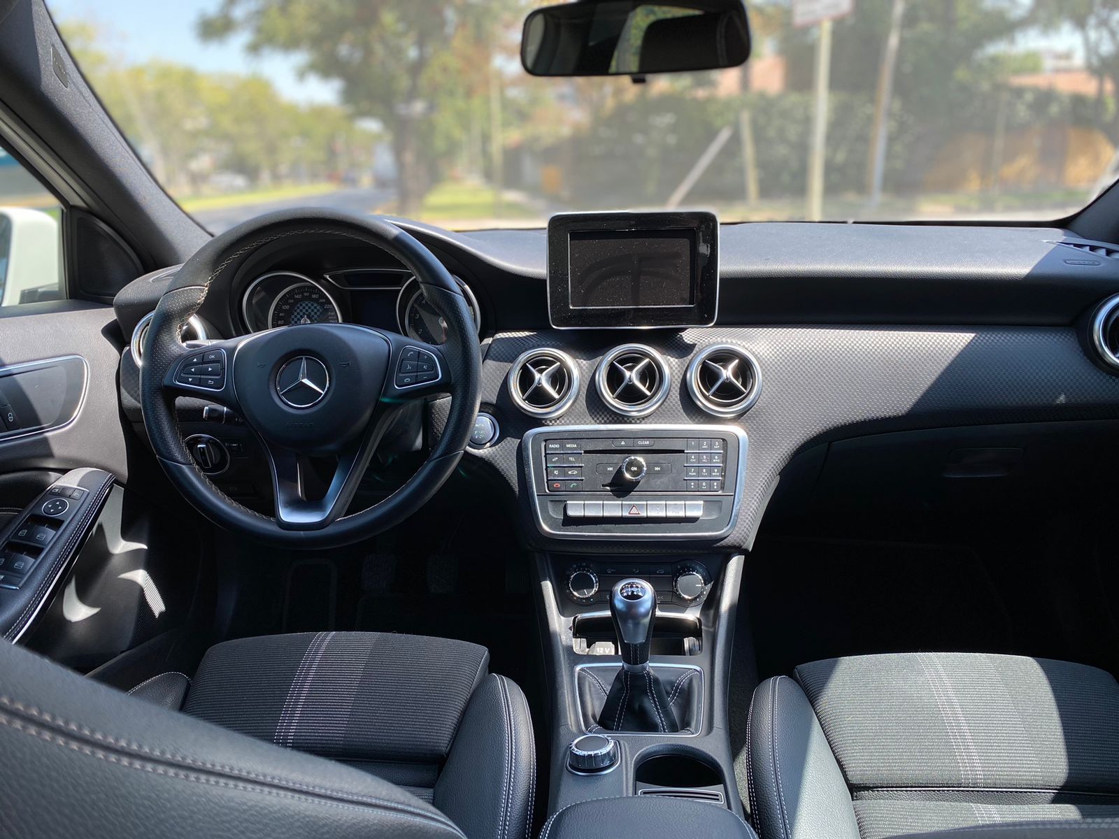 mercedes benz a200 - Automotora Laucirica