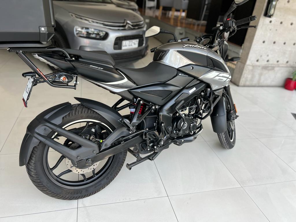 Bajaj Pulsar 160N - Automotora Laucirica