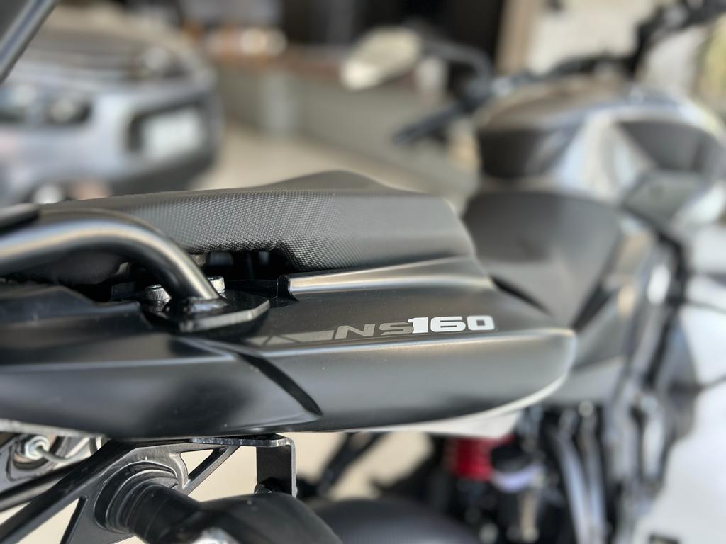 Bajaj Pulsar 160N - Automotora Laucirica